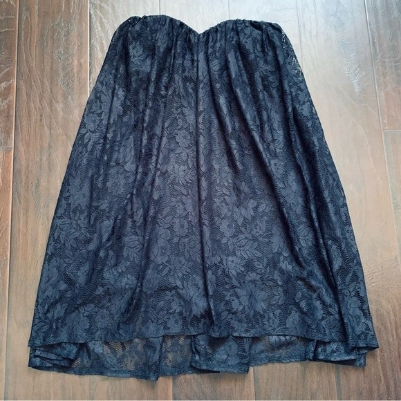 ASOS | Dresses | Asos Womens Black Flowy Lace Strapless Dress Size 8 ...